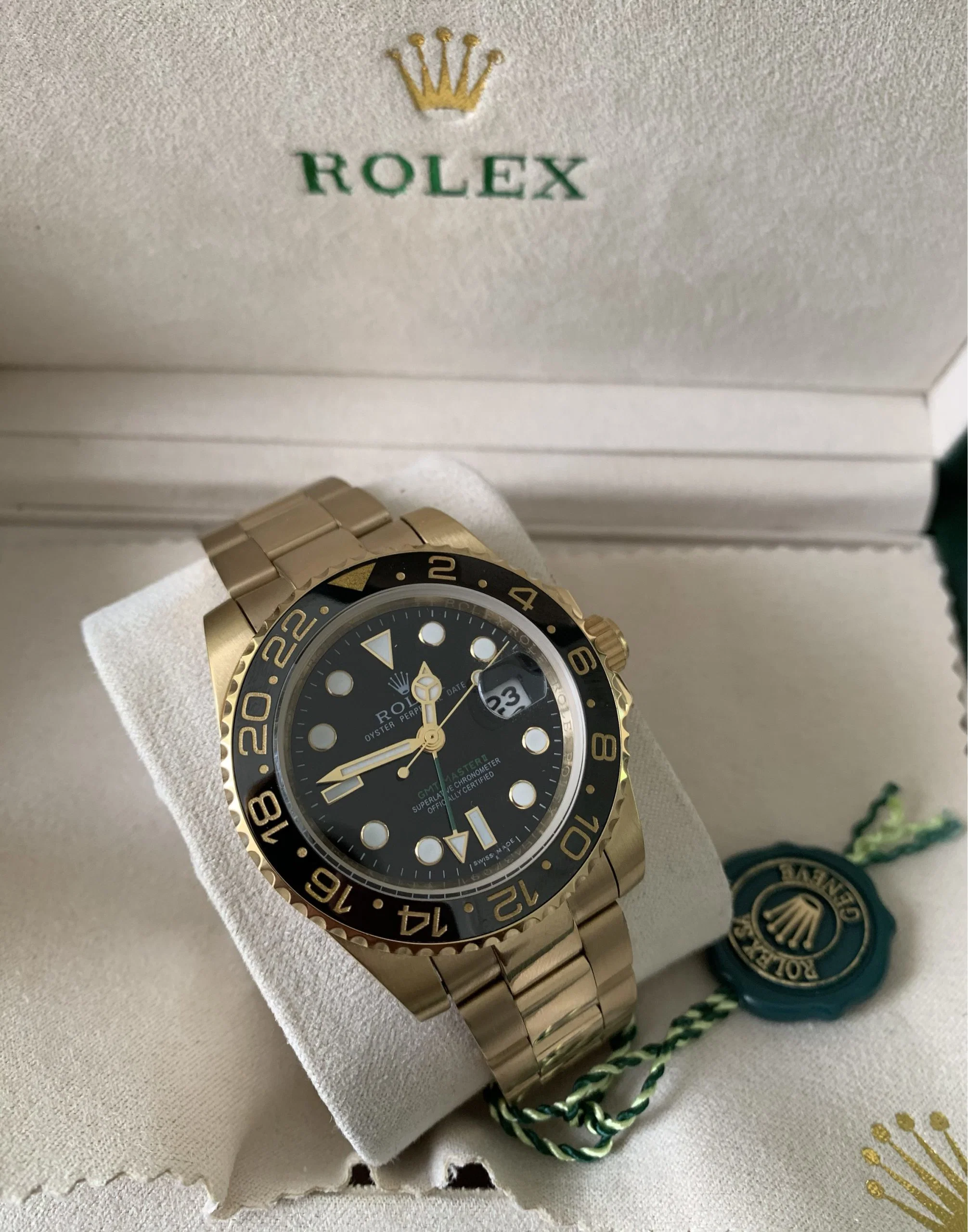 Rolex GMT Master ll Goud 12 – Exlusive Watch